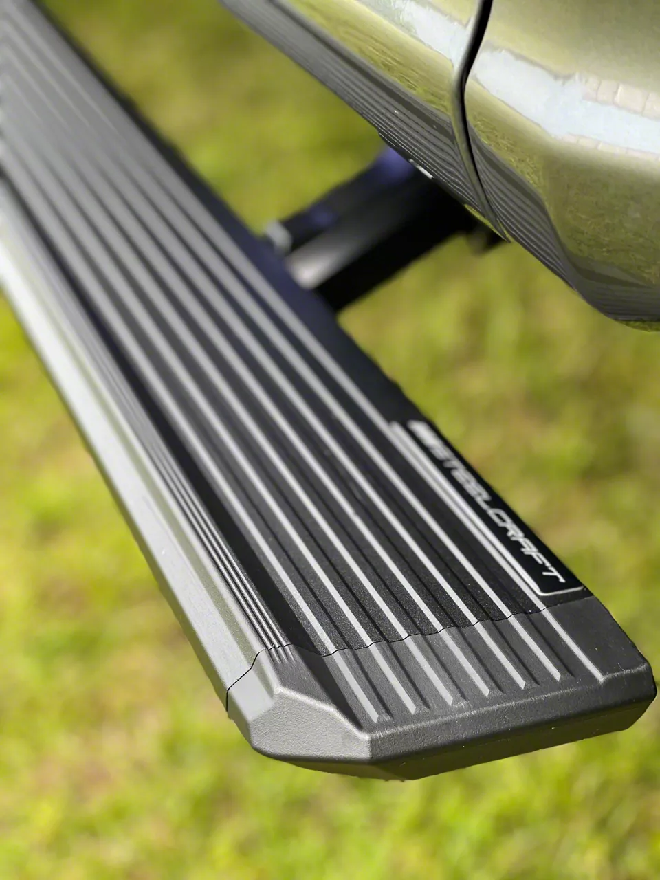 Toyota 4-Runner PowerGlide Retractable Running Boards (25-26 4Runner ...