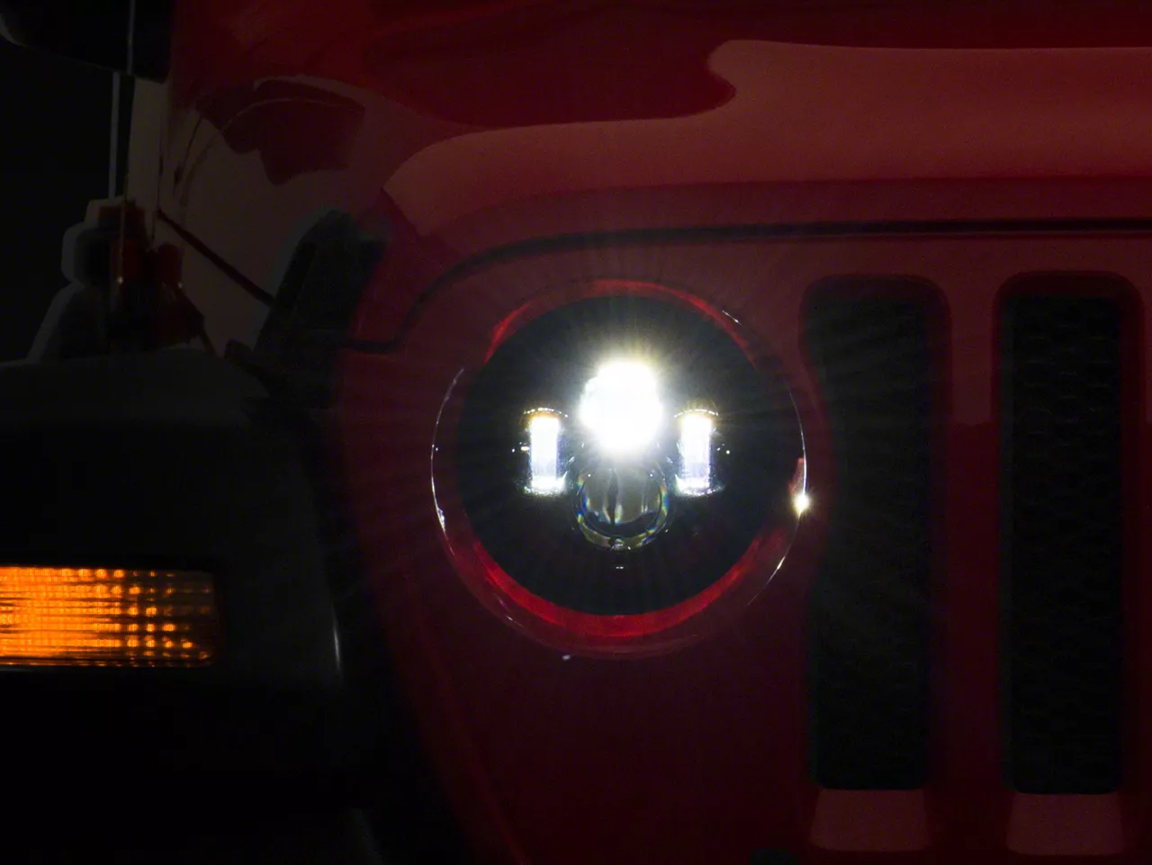 Raxiom Jeep Wrangler Axial Series 7-Inch LED Daymaker Headlights with ...