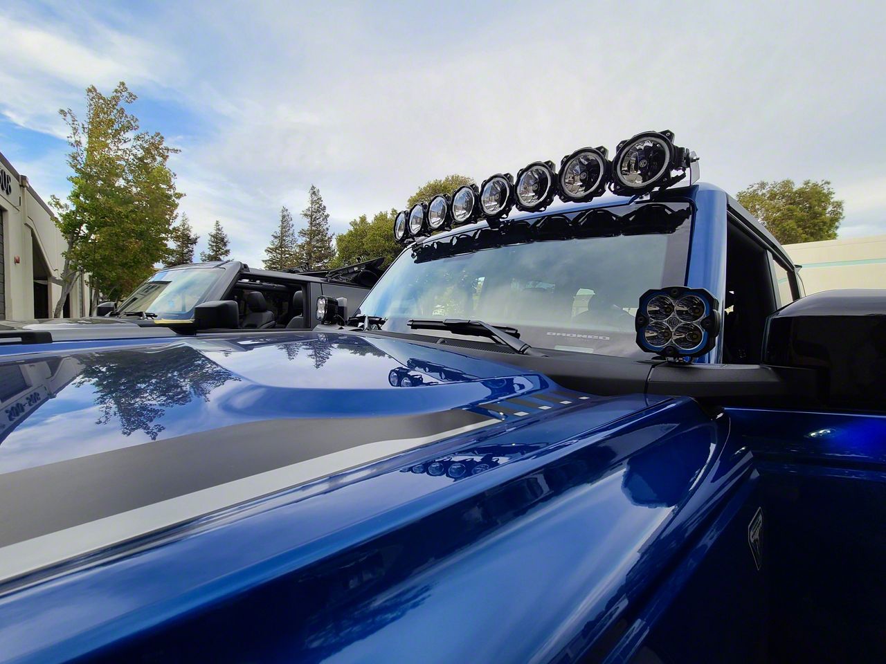 Bronco KC 50-Inch Pro6 Gravity Curved LED Light Bar Roof Mounting ...