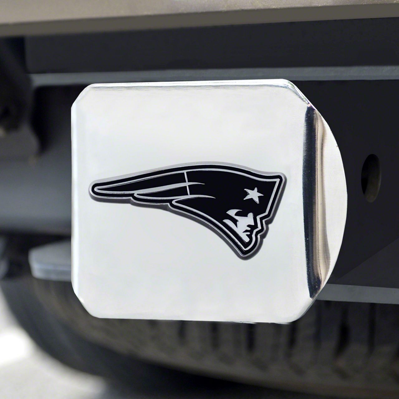 Universal XT Hitch Cover with New England Patriots Logo; Chrome ...
