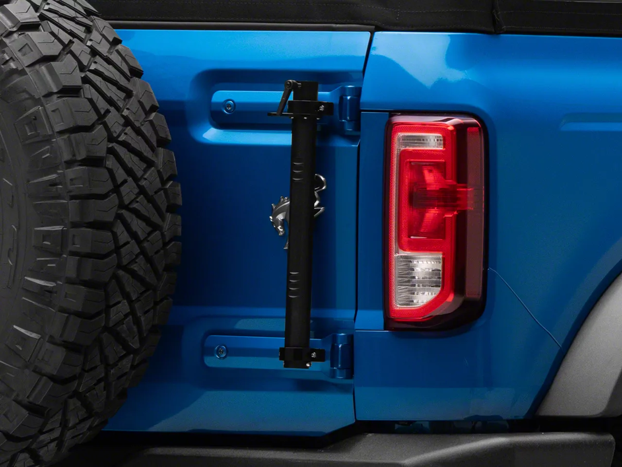 RedRock Bronco Tailgate Hinge Flag Pole Bracket FB26839 (21-26 Bronco ...