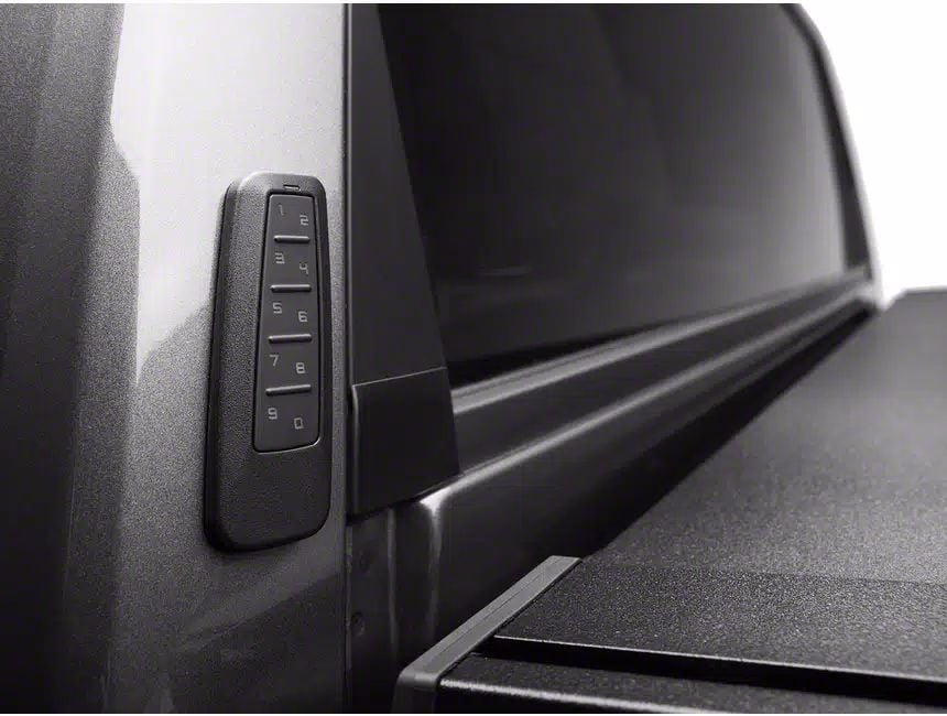 Retrax Jeep Gladiator EQ Retractable Tonneau Cover Bluetooth Keypad ...