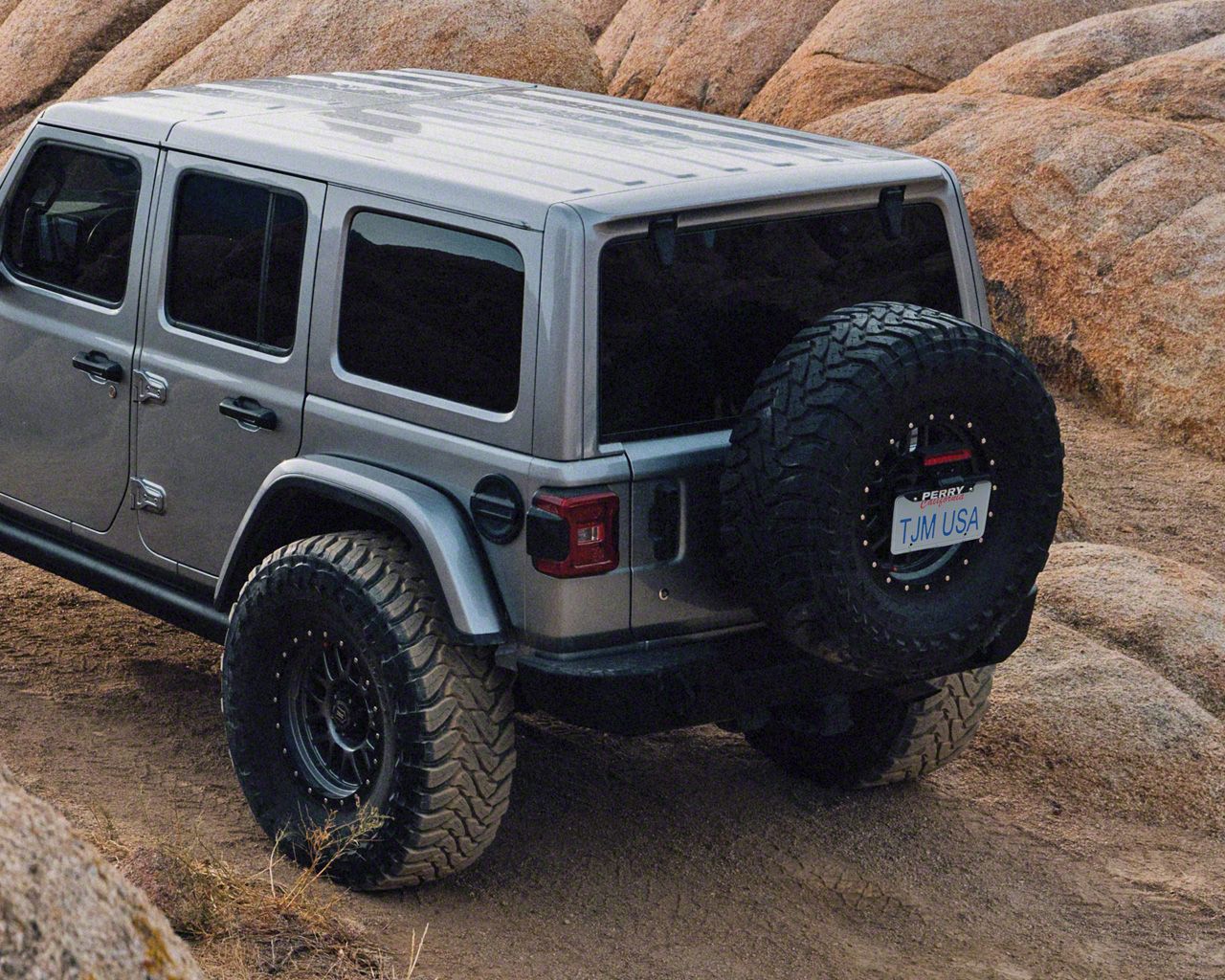 TJM Jeep Wrangler Rear Bumper 081ST37A36L (18-25 Jeep Wrangler JL ...