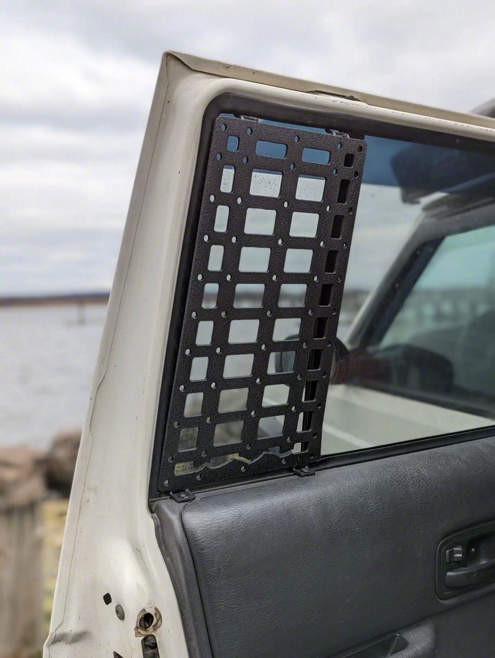 Trail & Co Jeep Cherokee Rear Split-Window MOLLE Panel T&C-0008 (97-01 ...
